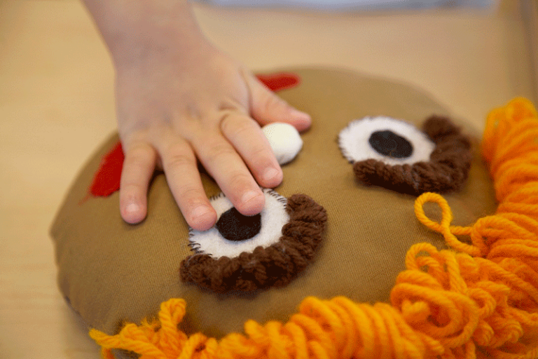 AVANCE Toy Making: The Power of Play - AVANCE